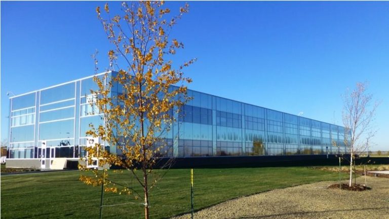 Greening Canadian Defence | VALOUR CANADA