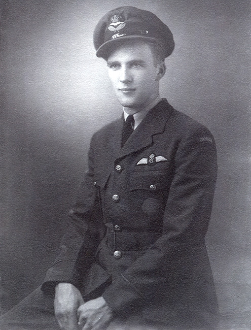 Flt Lt Bill Fowler | VALOUR CANADA
